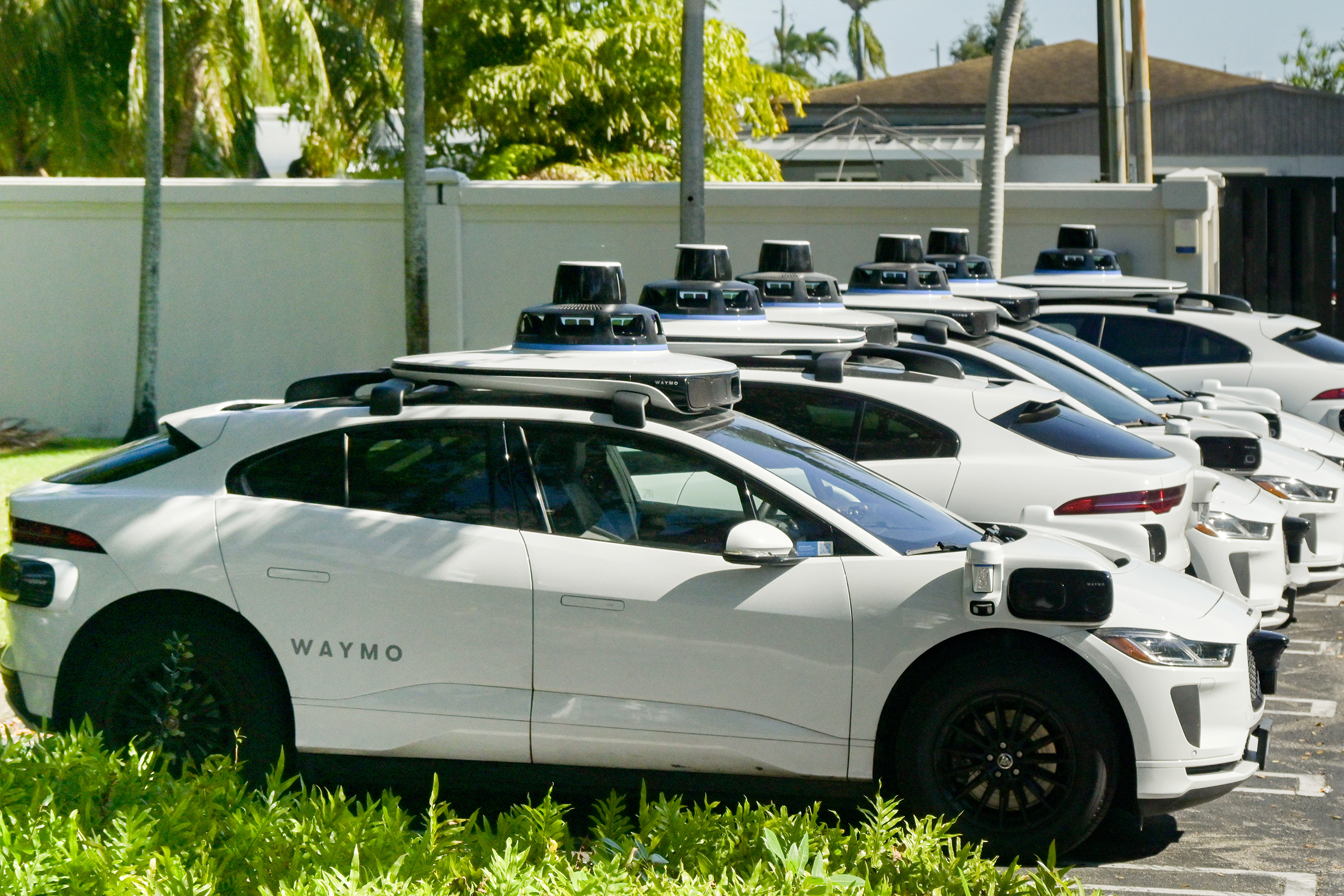 Moove closes record debt round for Waymo’s autonomous fleets - Africa ...